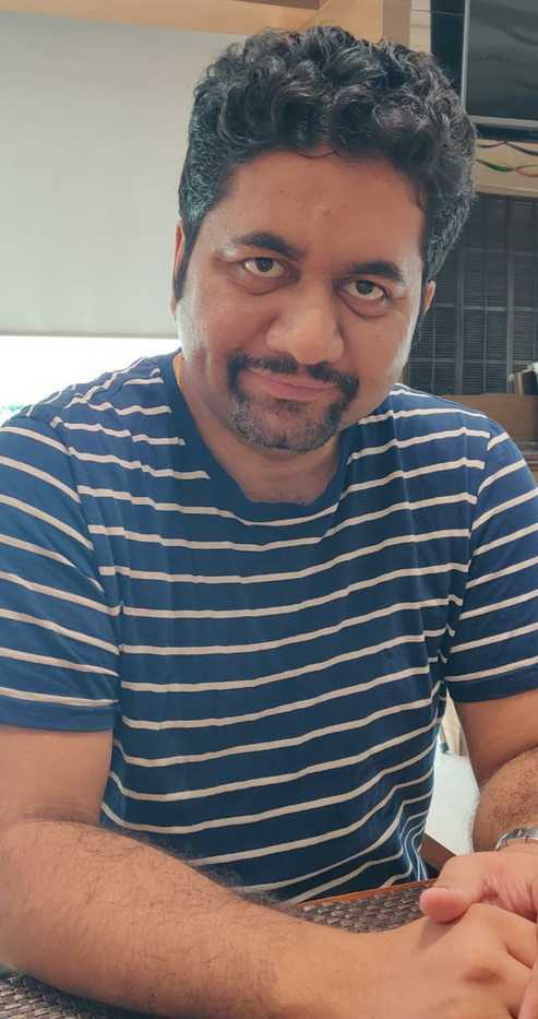 Karan Puri (Author of Tales Between Tastes)