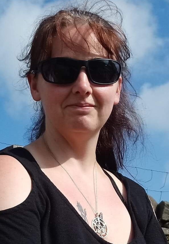 Beth Murray (Author of Mirror Image)