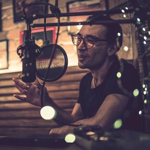 Philip Fairbanks (Narrator of Falling for the Omega)