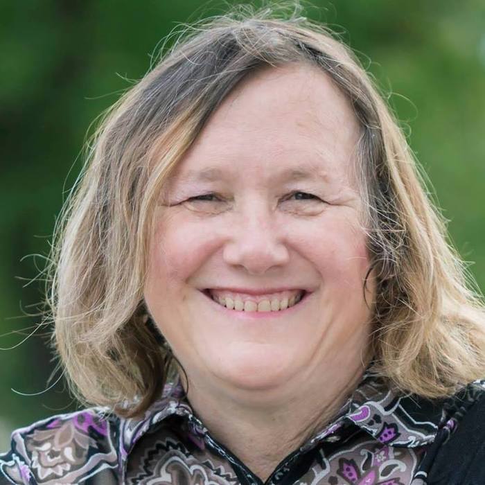 Ellen Porter (Author of The Red Hawk)