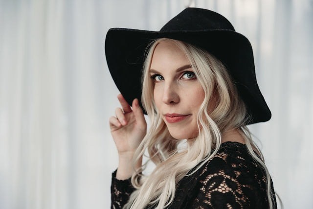 Laura John (Author of Nixon)