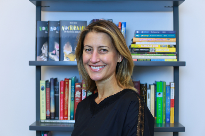 Tracey Hecht (Author of The Mysterious Abductions)