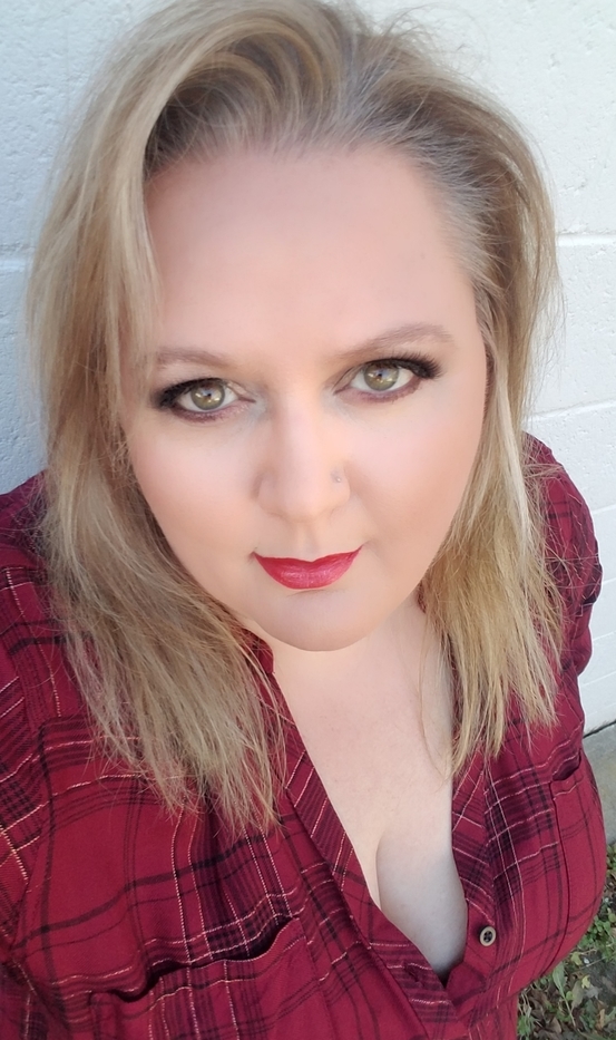 Dawn Love (Author of Mountain Haven)