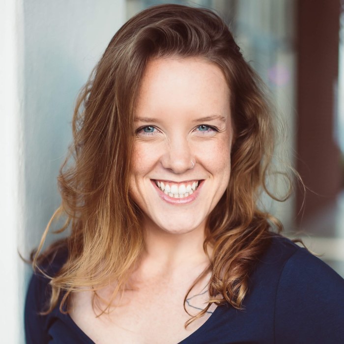 Laura Juntunen (Author of Transient Pulse)