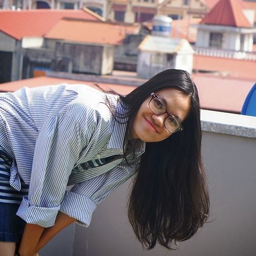 Trang XTD (Author of Tuổi 20 Tôi Đã Sống Như Một Bông Hoa Dại)