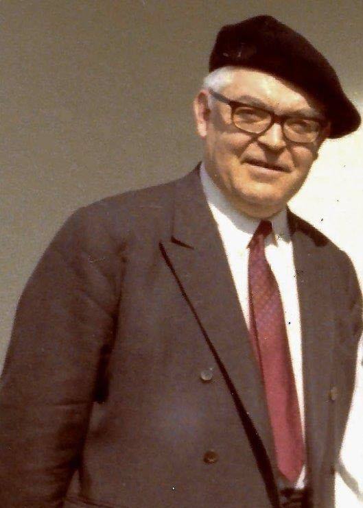 Julien Freund (Author of جامعه شناسی ماکس وبر)