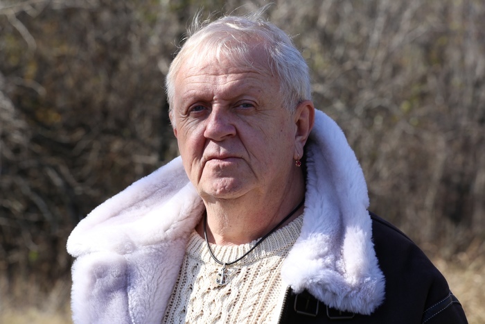 Ian Faulkner (Author of Cryptid)