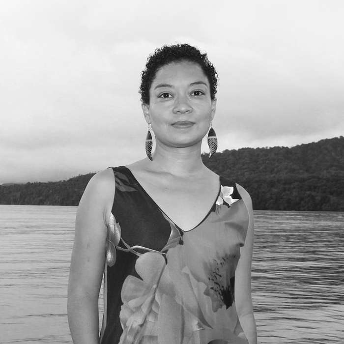 Velia Vidal Romero (Author of Aguas de estuario)