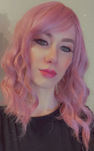 Emma Lowe (Author of Newborn)