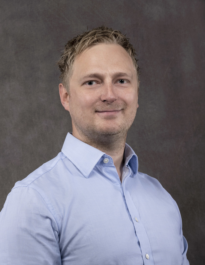 Mike Tranter (Author of A Million Things To Ask A Neuroscientist)