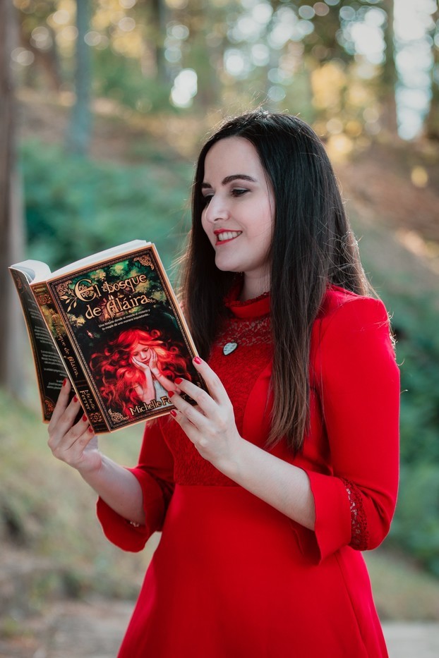 Michelle Ferrer (Author of El Bosque de Aláira)