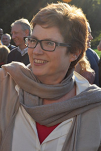 Robin West (Author of The Dragon's Bride)