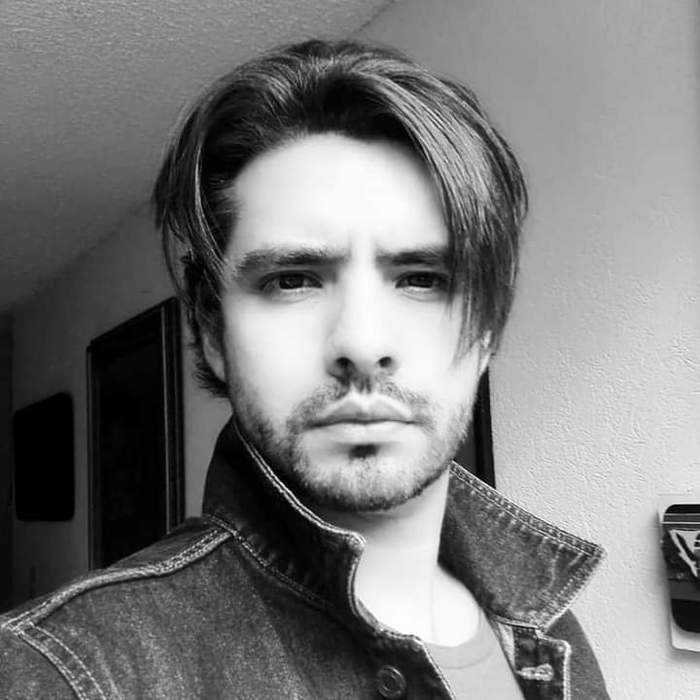 Demian Blake (Author of Sueños fragmentados)