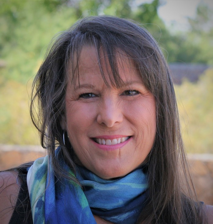 Lisa Lucca (Author of Ashes to Ink)