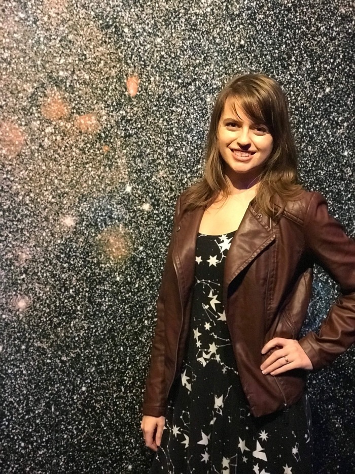 Elle Rivers (Author of Contractual Obligations)