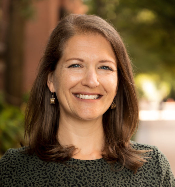 Mary Bucholtz's Instagram, Twitter & Facebook on IDCrawl