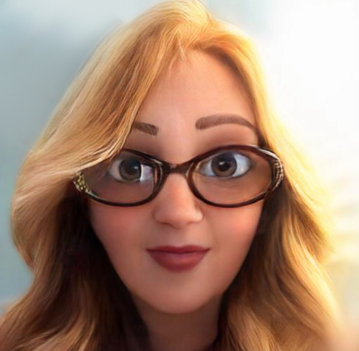 Savannah Scott (Author of Friendshipped)