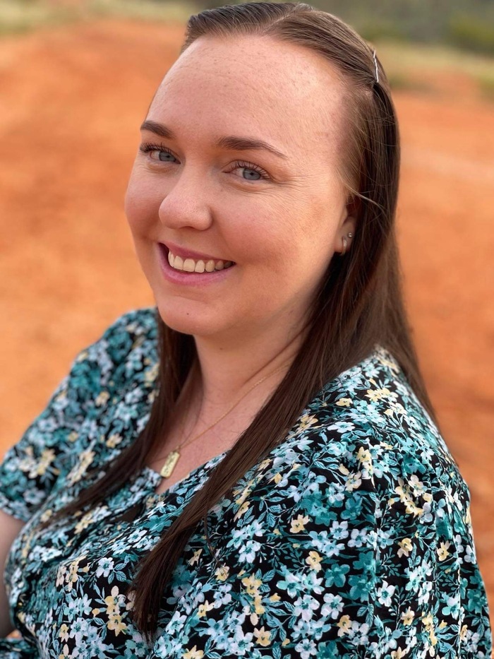 Emma Rossi (Author of One Last Summer)