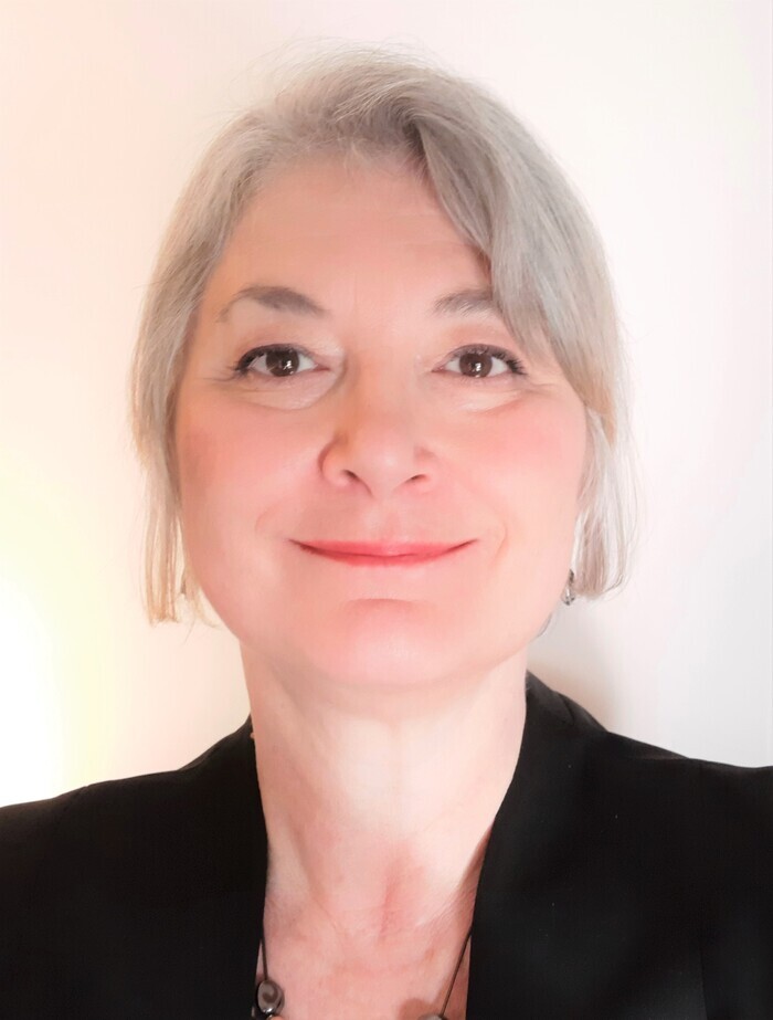 Sarah Burnett (Author of The Autonomous Enterprise)