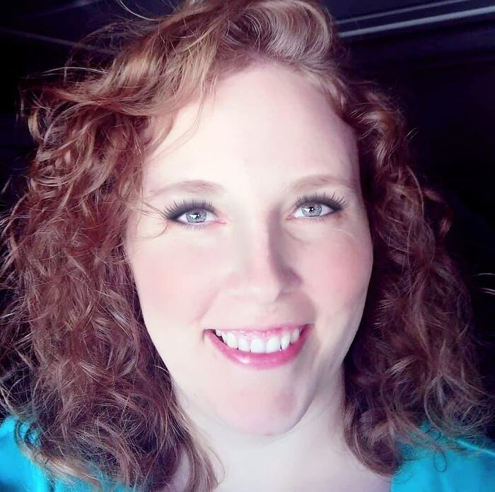 DaLeena Taylor (Author of The Executioner And The Lady)