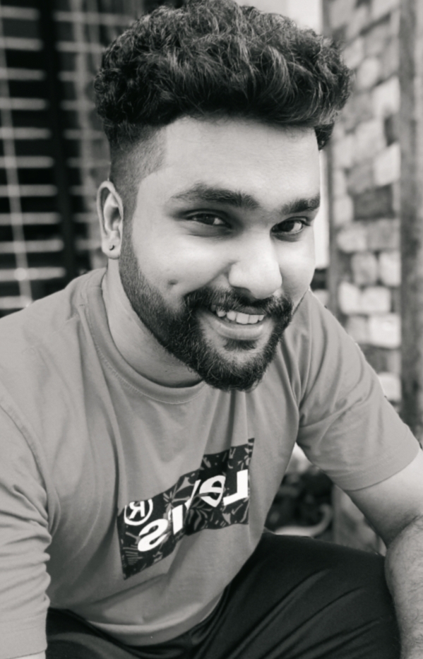 Akhil P. Dharmajan (Author of റാം C/O ആനന്ദി [RAM C/O ANANDHI])
