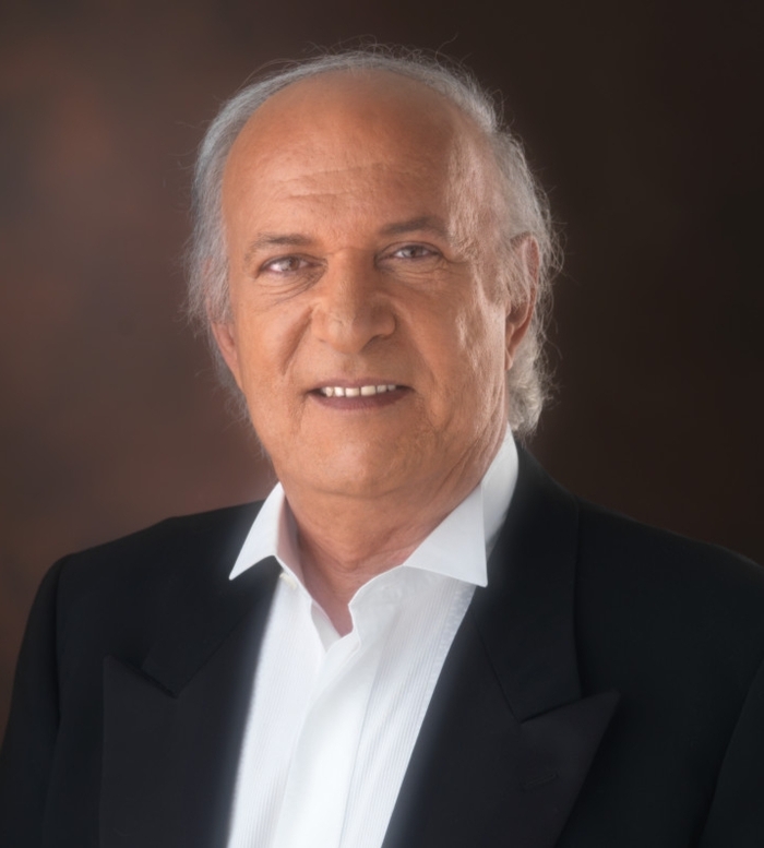 Omar Khairat (Author of المتمرد.. "سيرة حياة" عمر خيرت)