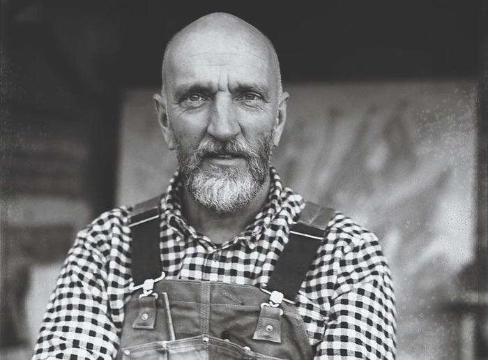 Andrew Ziminski (Author of The Stonemason)