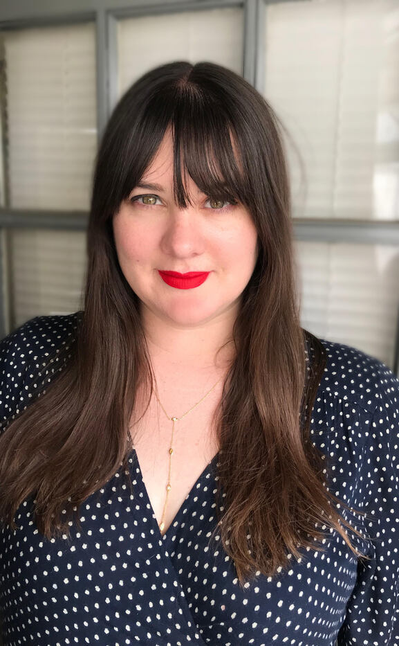 Jillian Graves (Author of Blood Moon)