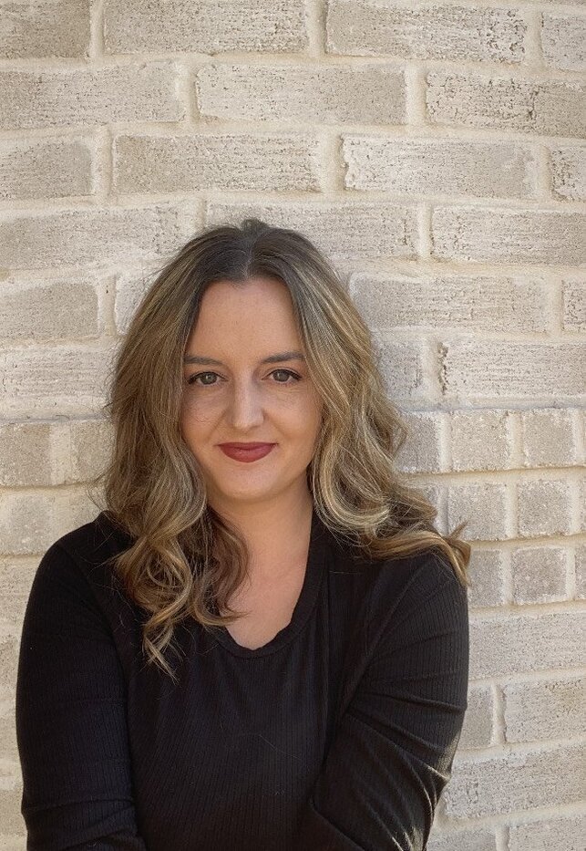 Livy Hart (Author of Planes, Trains, and All the Feels)