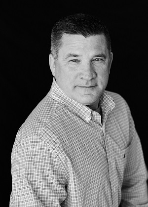 Declan James (Author of Murder in the Hollows)