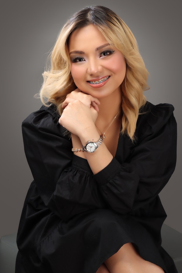 Kaye Allen (Author of Chasing Sunsets)