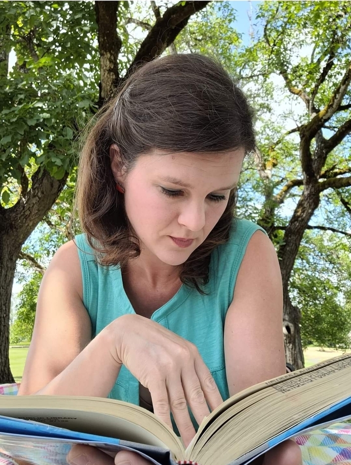 Jill VanderZanden (Author of Grow Through What You Go Through)