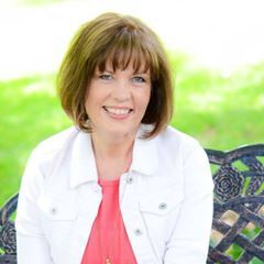Joanna Weaver (Author of Having a Mary Heart in a Martha World)