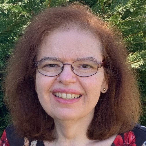 Debbie De Louise (Author of The Case of the Cat Crazy Lady)