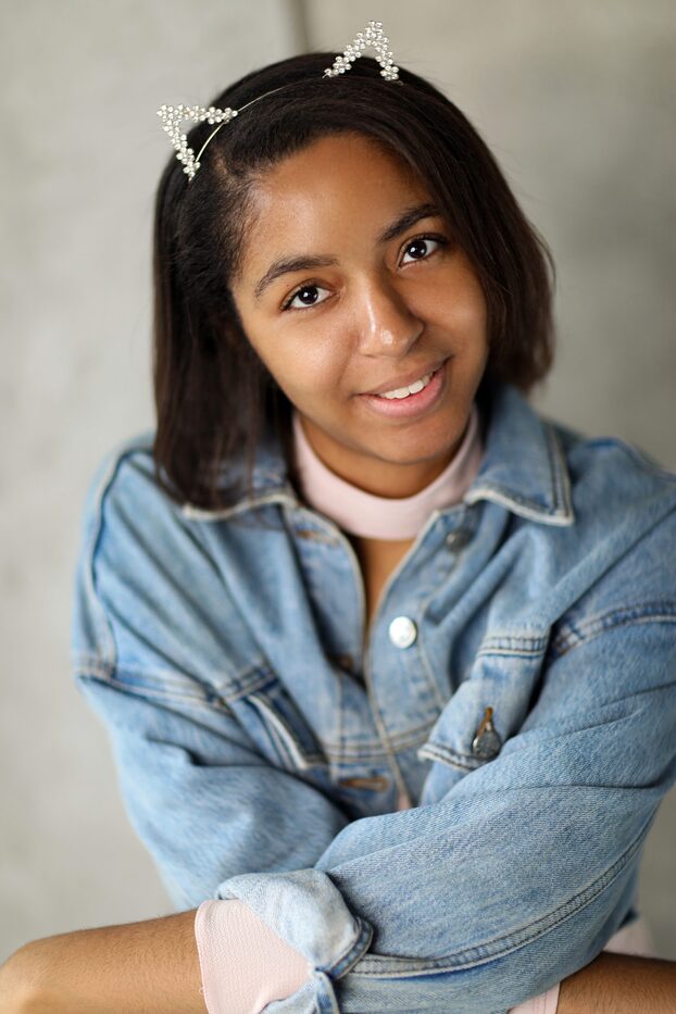 Janelle McCurdy (Author of Mia and the Lightcasters)
