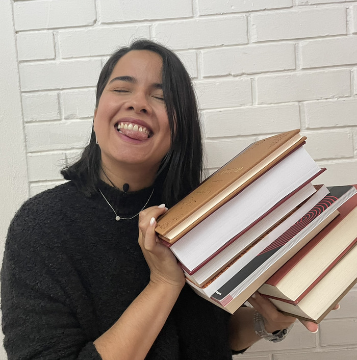 Ana Avila (Author of Aprovecha bien el tiempo)