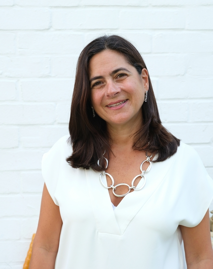 Zoe Antoniades (Author of Cally and Jimmy)