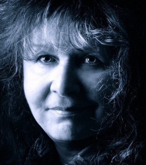 Elena Collins (Author of The Witch's Tree)