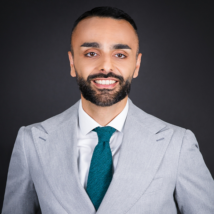 Darius Foroux (Author of Think Straight)