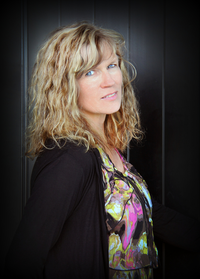 Tania Roberts (Author of Wings of Grace)