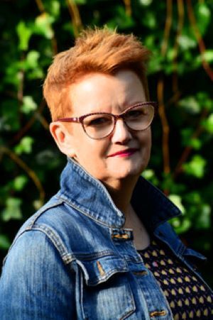 Bridget Walsh (Author of The Tumbling Girl)