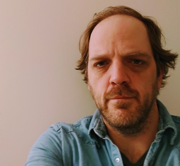 E.C. Hanson (Author of Fake Somebodies, Real Nobodies)