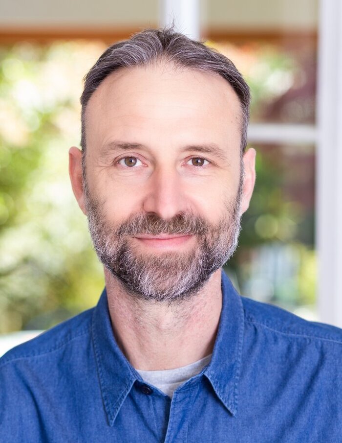 Dan Roberts (Author of Bipolar Disorder - The Essential Guide)