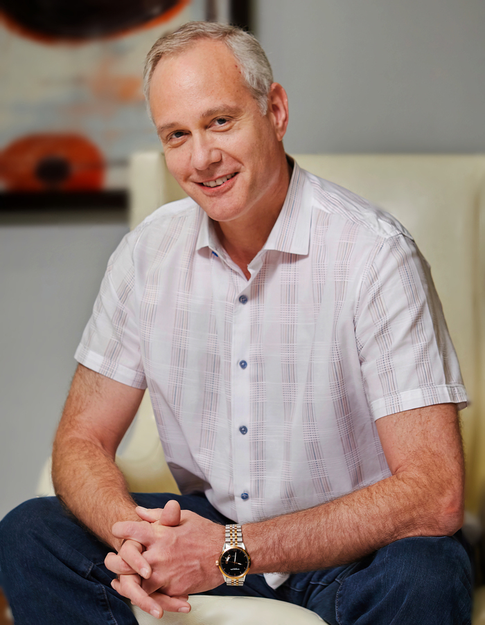 Ross Rosenberg (Author of The Human Magnet Syndrome)