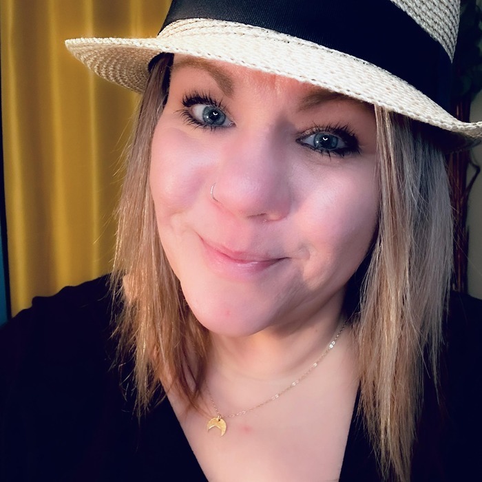 Angie Harris (Author of Leaf Lessons)