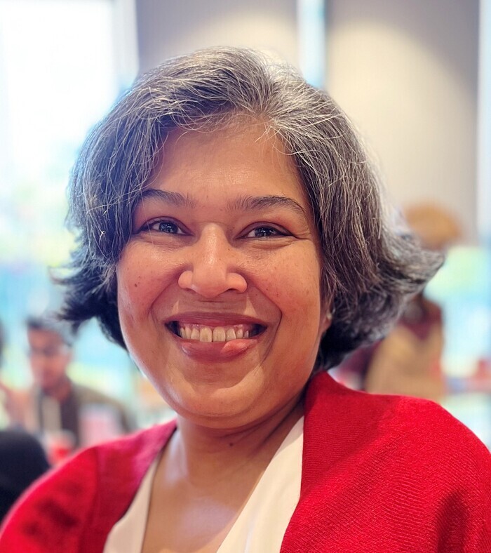 Madhulika Liddle (Author of The Englishman's Cameo)