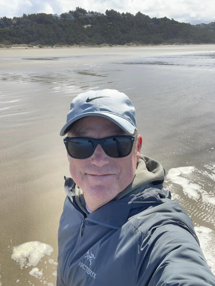 Sean Connors (Author of Desperate Summer)