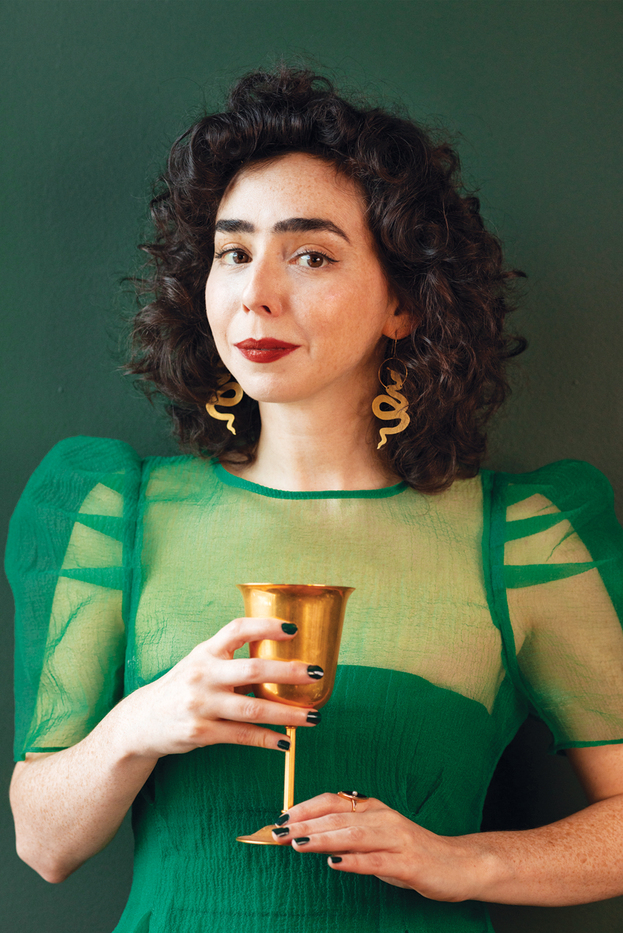 Lisa Perrin (Author of The League of Lady Poisoners)