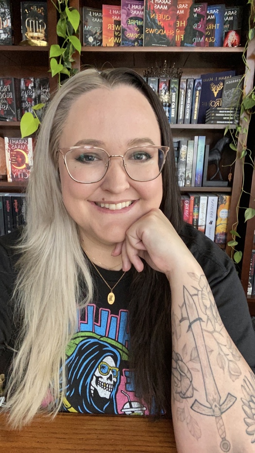 Nicole Holland (Author of Shadowbound)