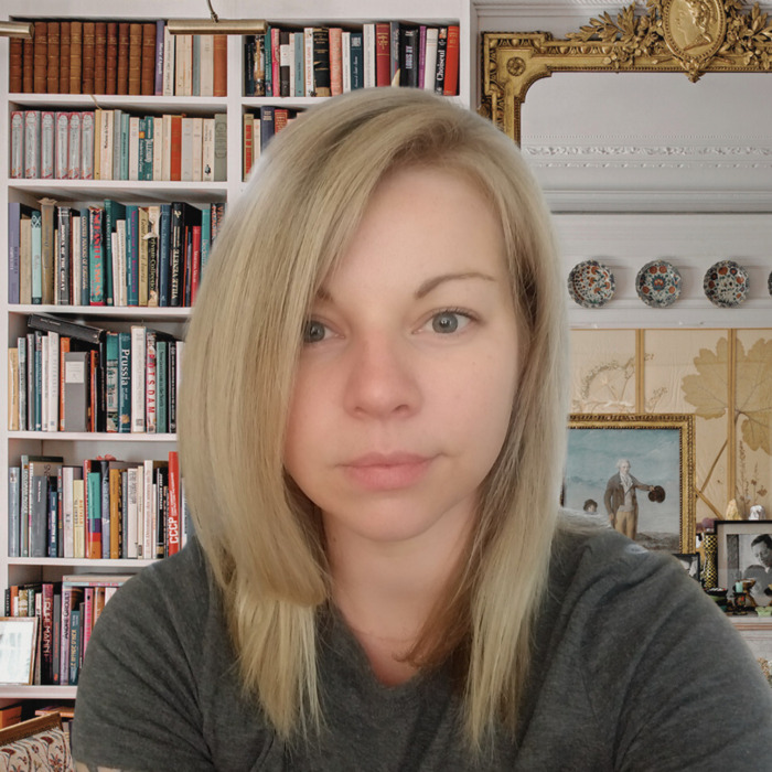 Sarah Myers (Author of The Thrall)